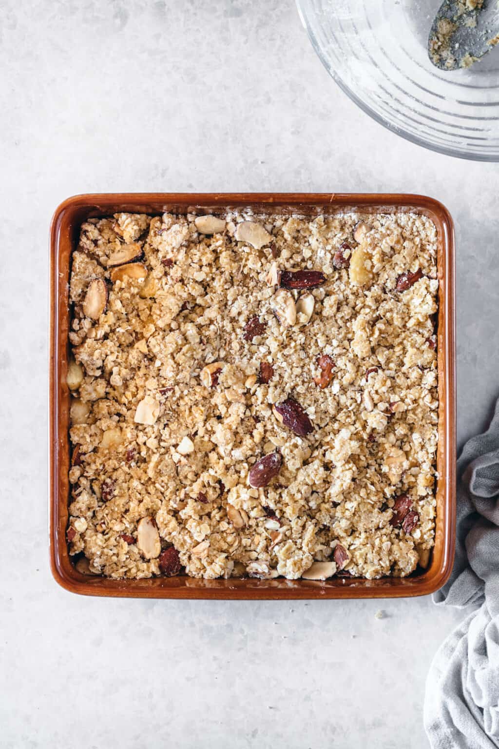 Easy Caramel Apple Crisp Recipe | a farmgirl's dabbles