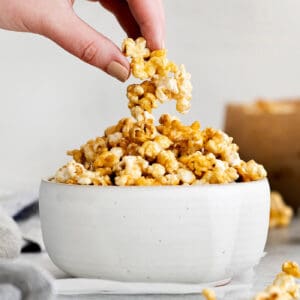 Easy Microwave Caramel Popcorn l A Farmgirl's Dabbles