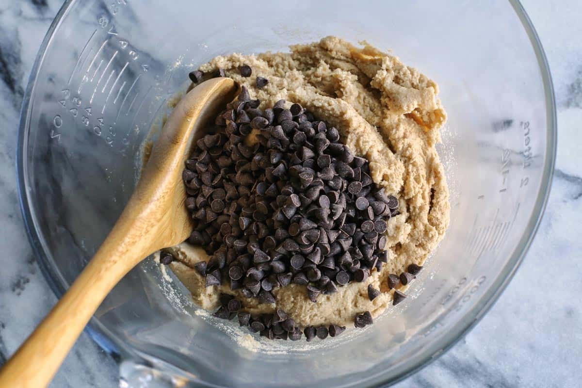 Edible Cookie Dough | easy recipe • a farmgirl's dabbles