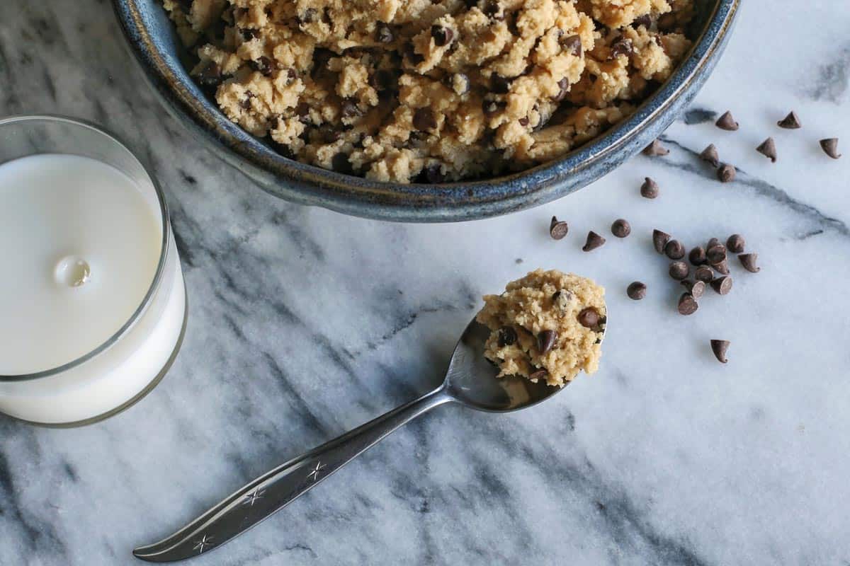 Edible Cookie Dough | easy recipe • a farmgirl's dabbles