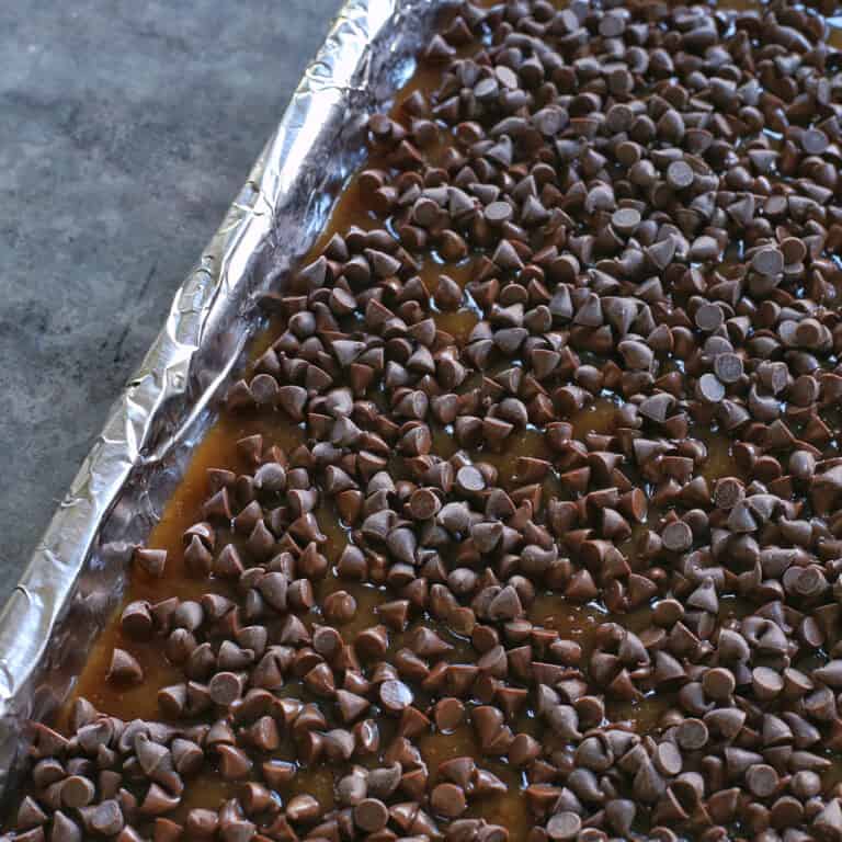 Easy Buttercrunch Toffee Recipe | A Farmgirl's Dabbles