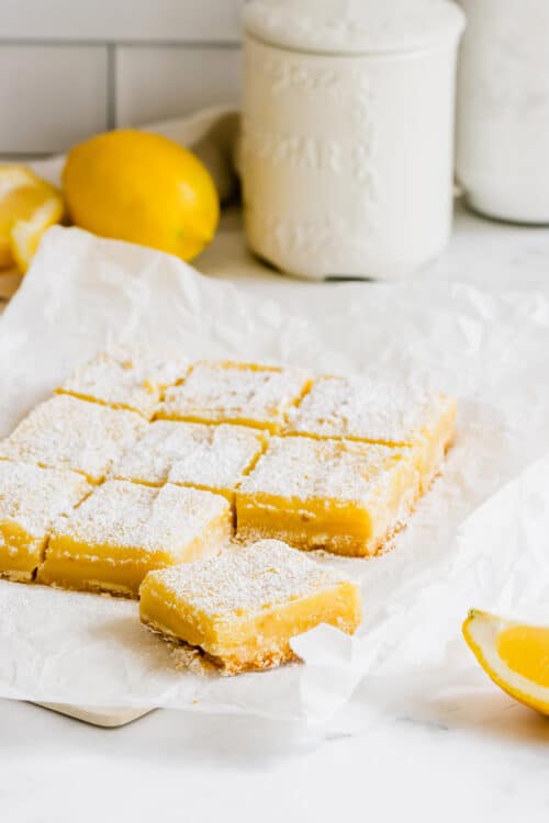 Easy Lemon Bars with Shortbread Crust | A Farmgirl's Dabbles