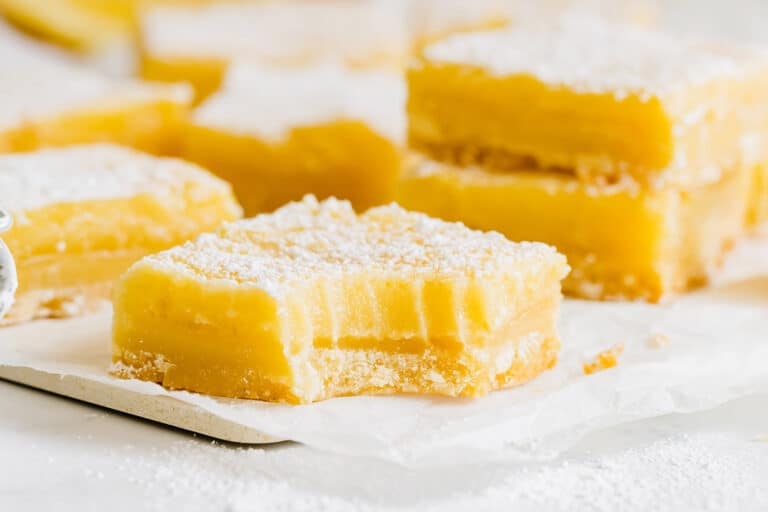 Easy Lemon Bars with Shortbread Crust | A Farmgirl's Dabbles