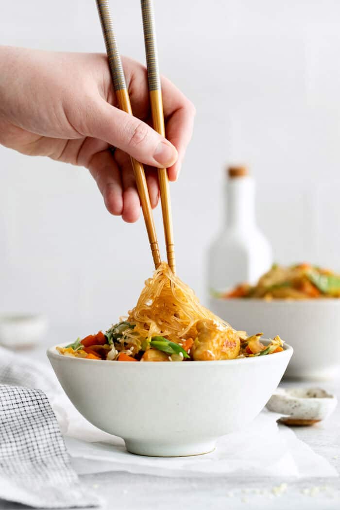Easy Pad Woon Sen (Glass Noodle Stir Fry) l A Farmgirl's Dabbles