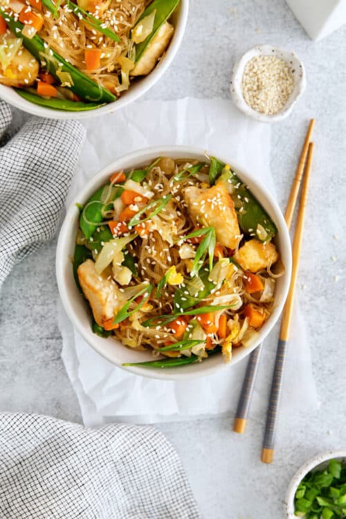 Easy Pad Woon Sen (Glass Noodle Stir Fry) l A Farmgirl's Dabbles