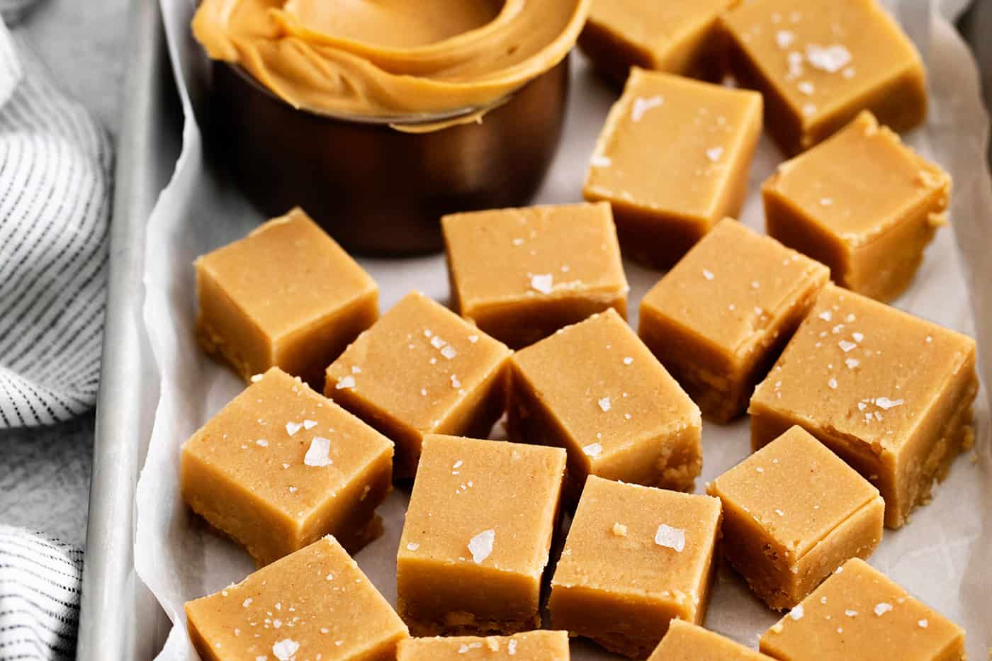 Homemade Peanut Butter Fudge l A Farmgirl's Dabbles
