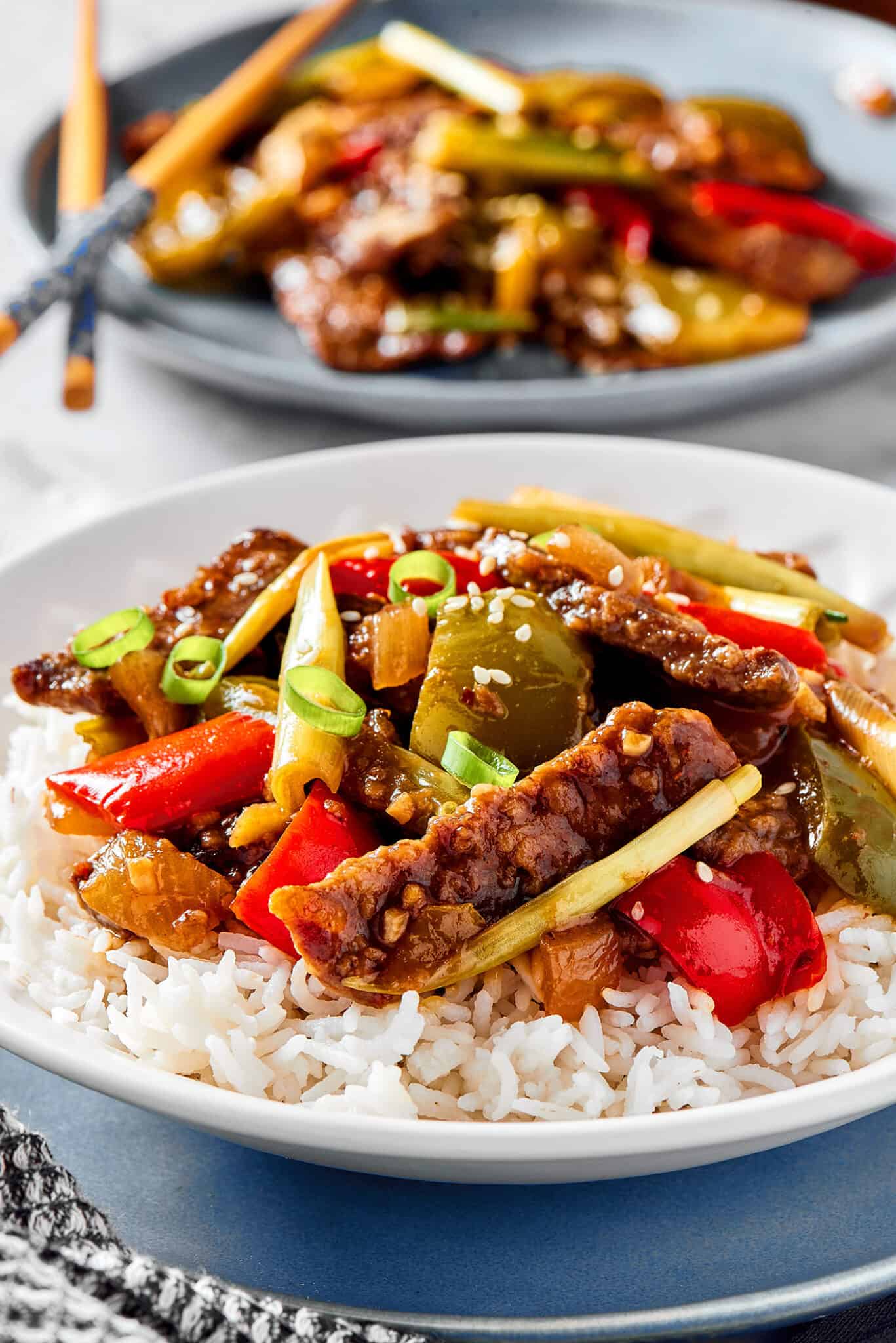 Easy Hunan Beef (Better Than Takeout!) l a farmgirl's dabbles