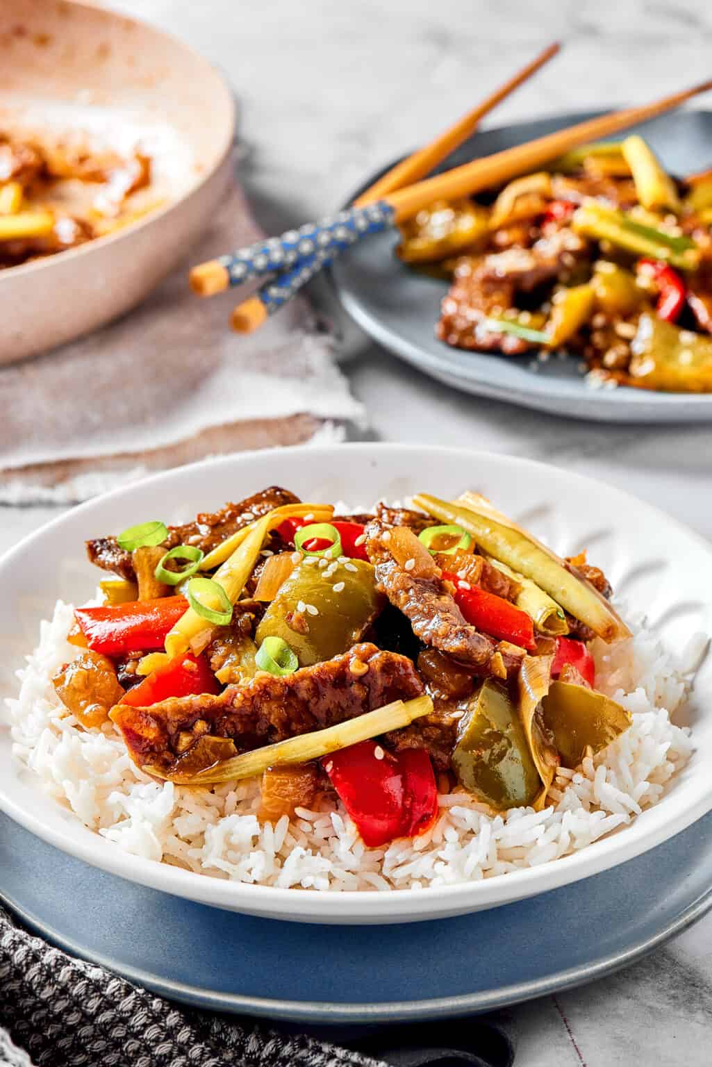 Easy Hunan Beef (Better Than Takeout!) l a farmgirl's dabbles