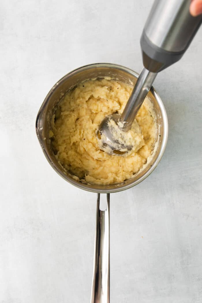 Easy Parsnip Puree with Roasted Garlic l a farmgirl's dabbles