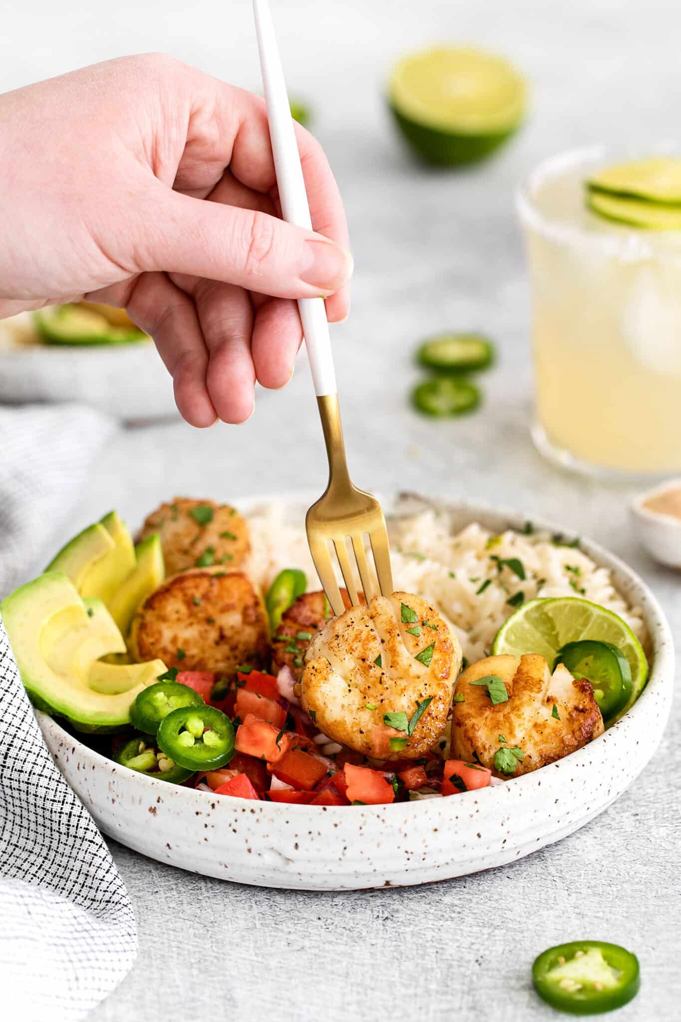 Easy Tex-Mex Scallop Rice Bowls l A Farmgirl's Dabbles