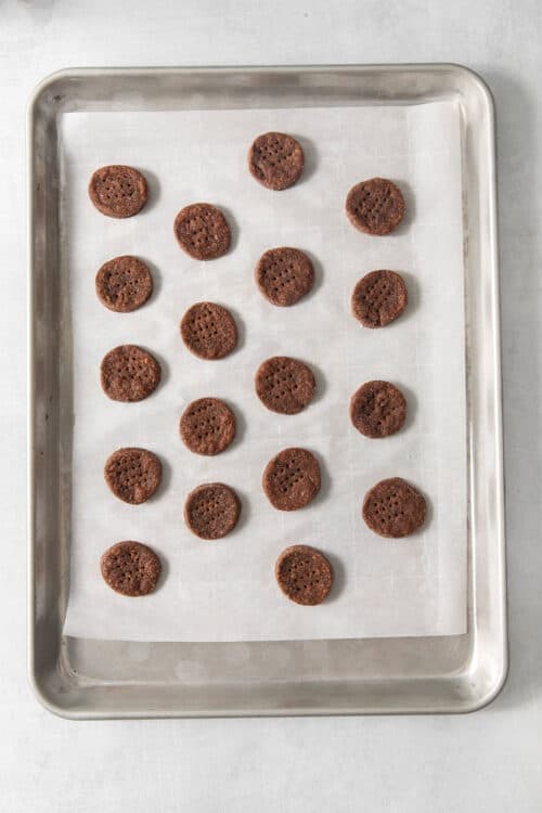 Chocolate Cream Wafer Cookies | A Farmgirl's Dabbles