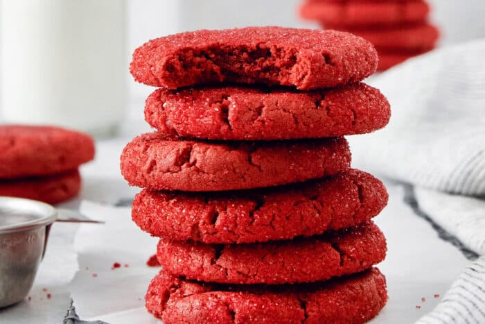 Red Velvet Cookies | A Farmgirl's Dabbles