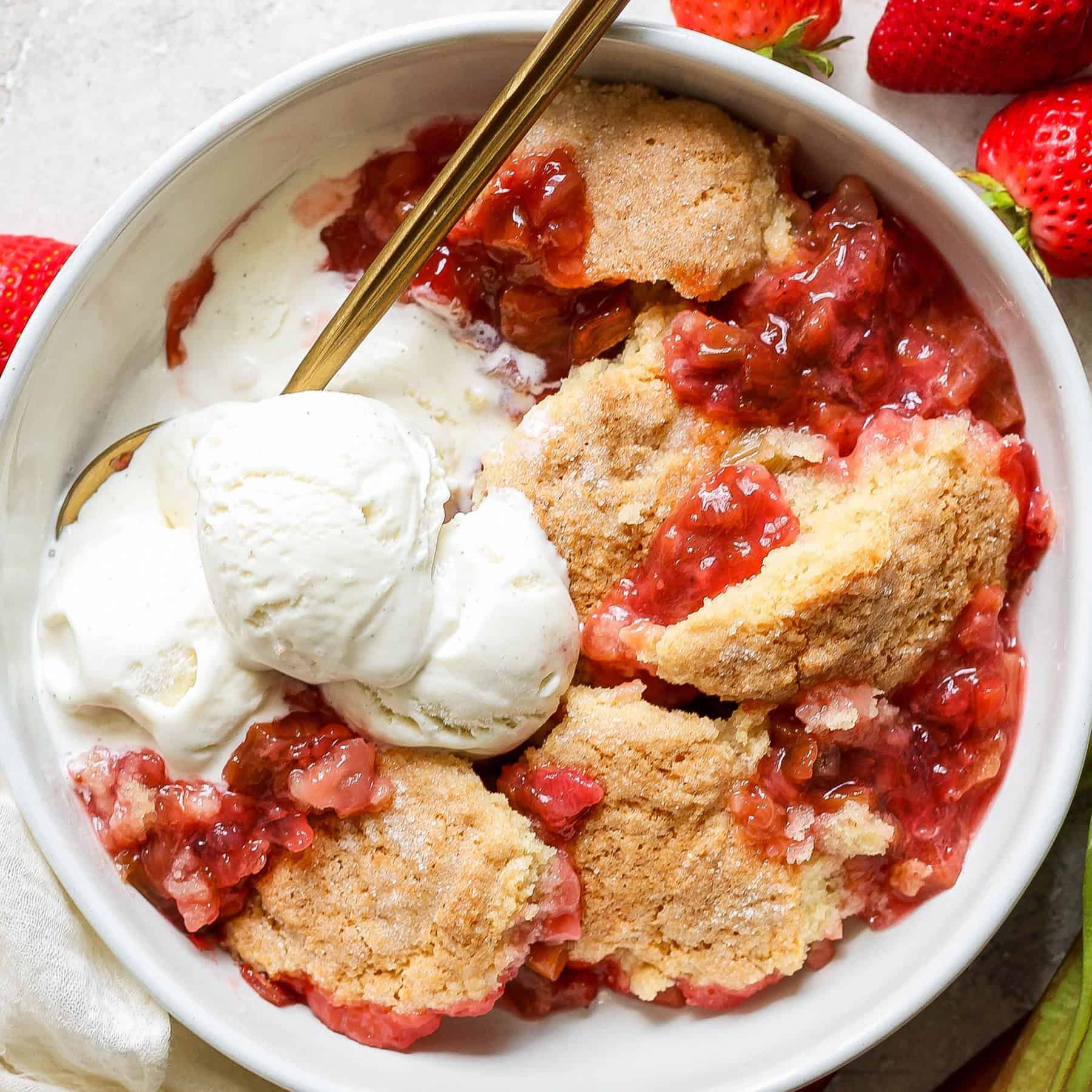 Rhubarb Cobbler Bbc