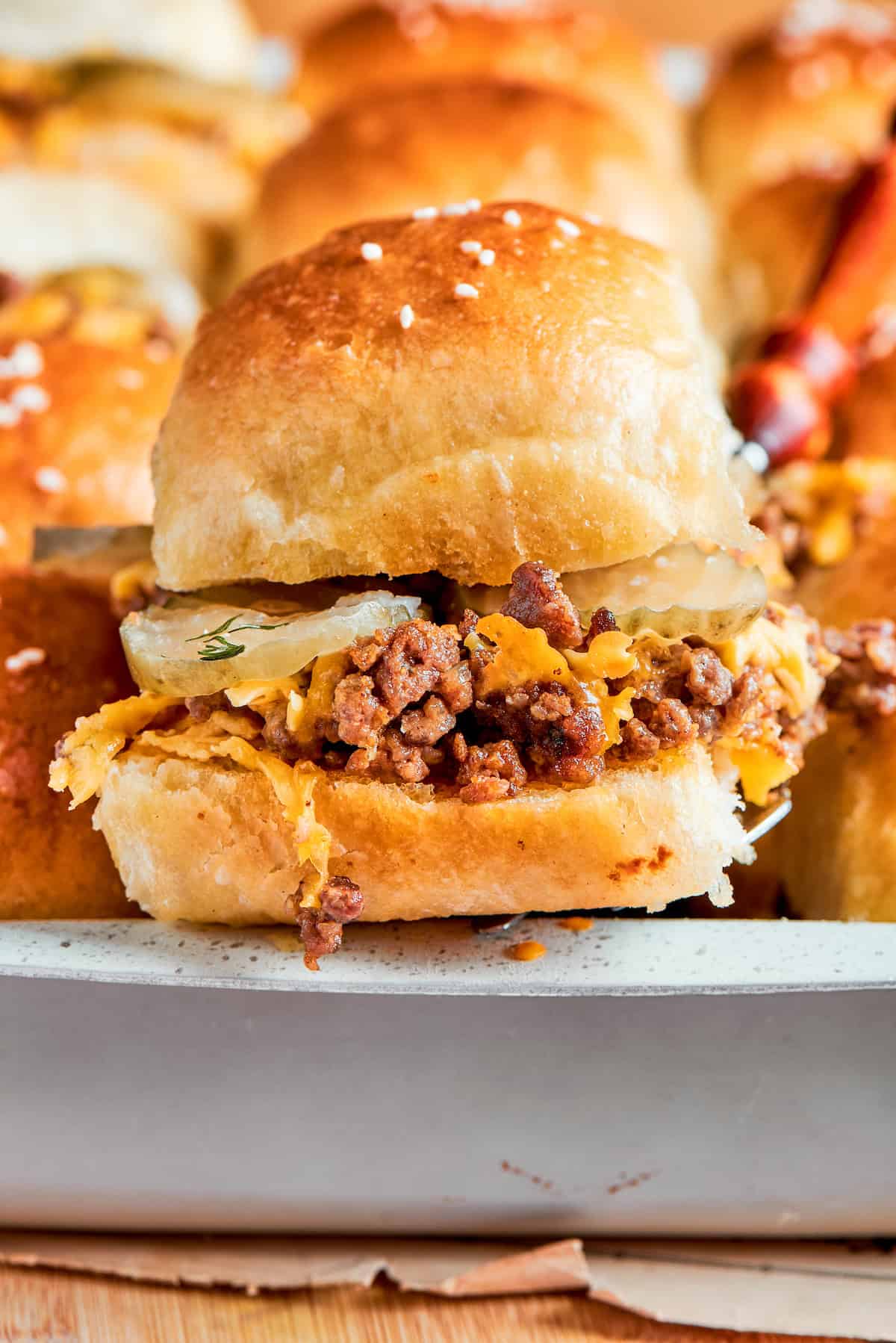 Cheeseburger Sliders | A Farmgirl's Dabbles
