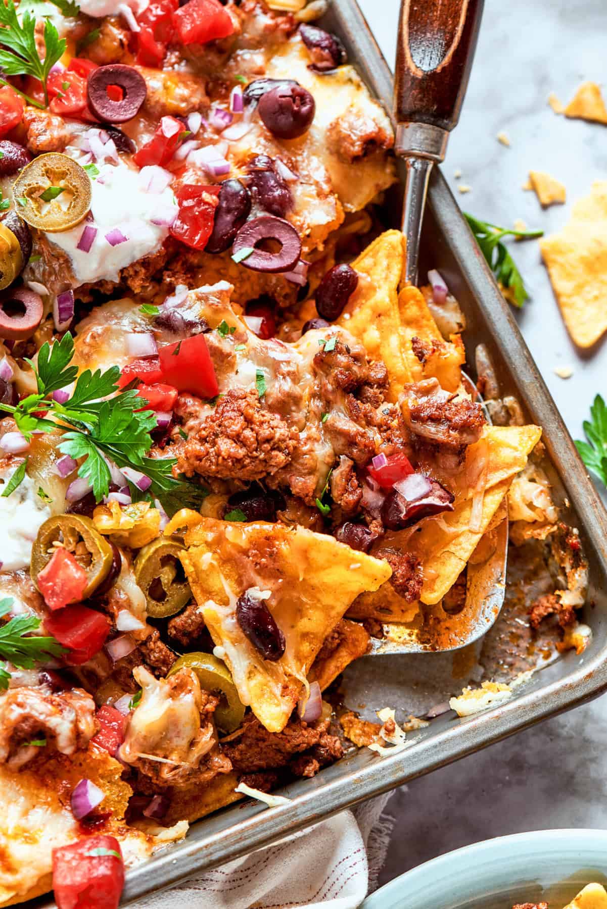 Macho Nachos (Ultimate Baked Nachos Recipe!)