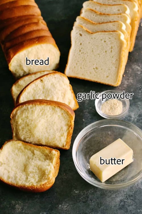 Easy Texas Toast Garlic Bread l A Farmgirl's Dabbles